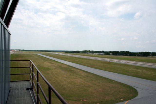 Locations Hub - Donaldson Air Park
