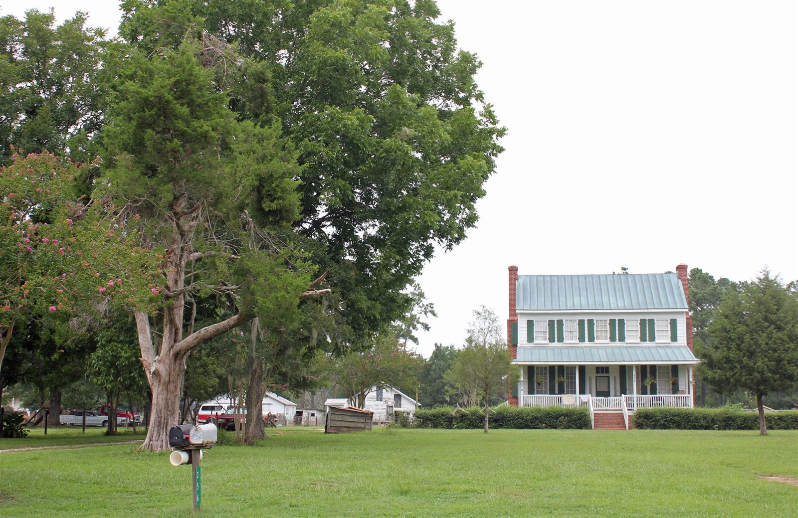 Locations Hub - Sanders Farm