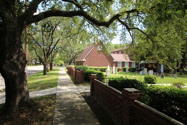 Locations Hub - Duncan Memorial United Methodist Church - Cemetery