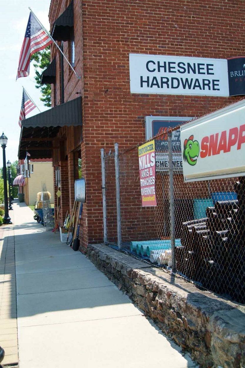 Locations Hub - Chesnee Hardware Store