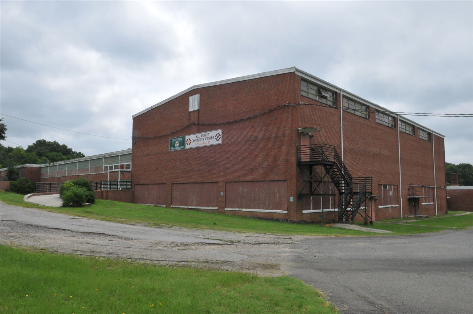 Locations Hub - S L Finley Community Center