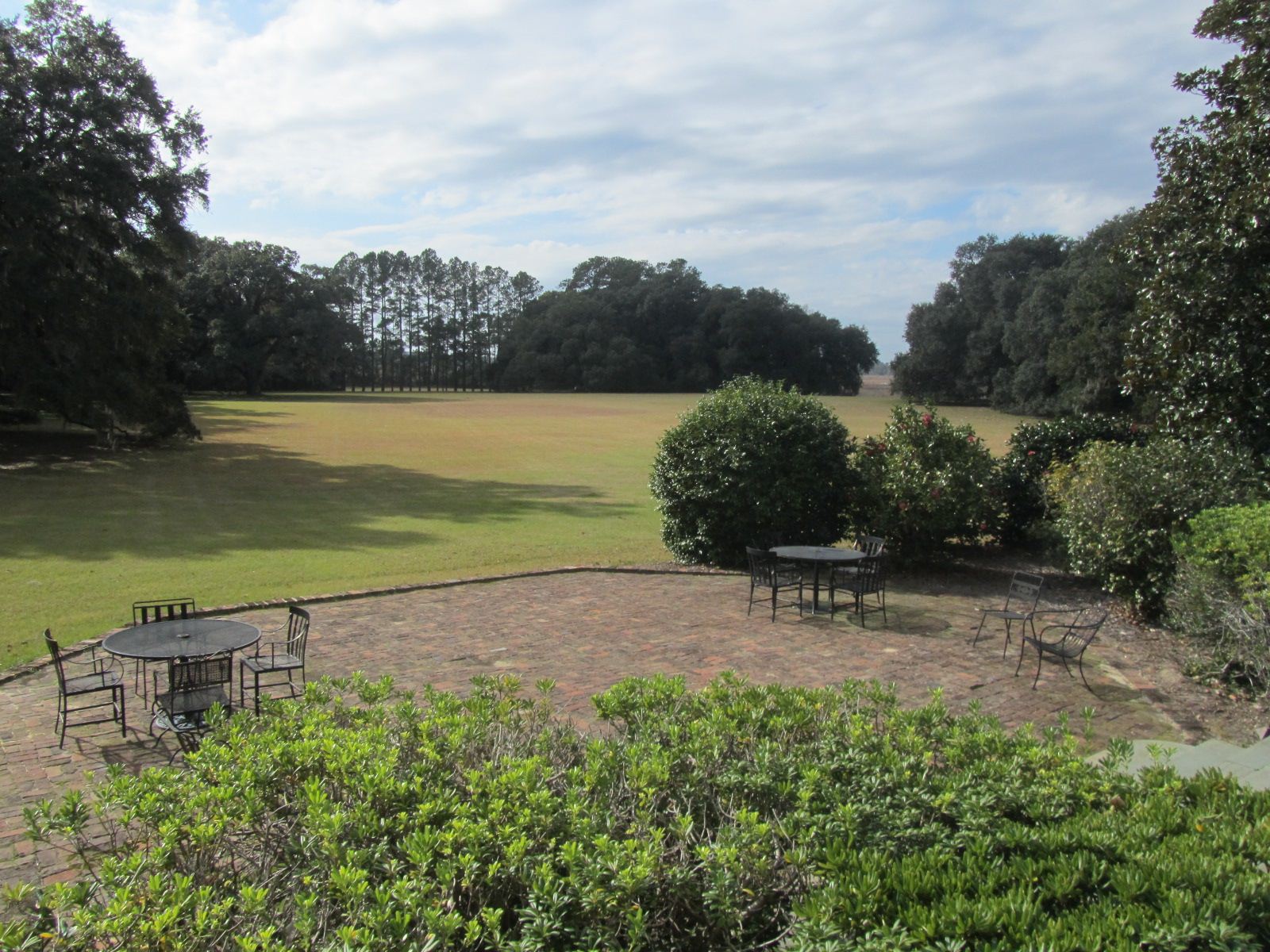 Locations Hub - Friendfield Plantation - Exteriors & near House