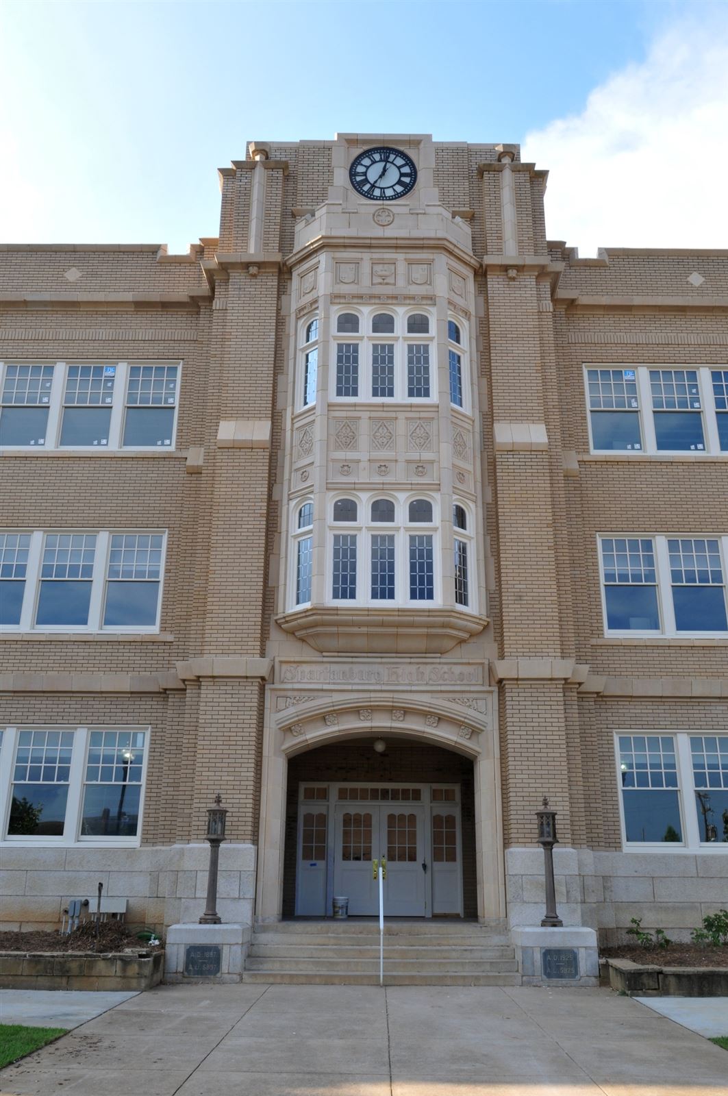 Locations Hub - Old Spartanburg High School