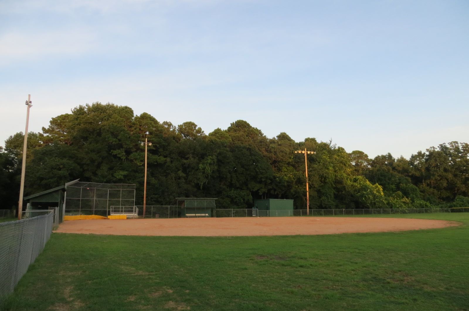 Locations Hub - MC Riley Athletic Complex - Overview & Basketball Court