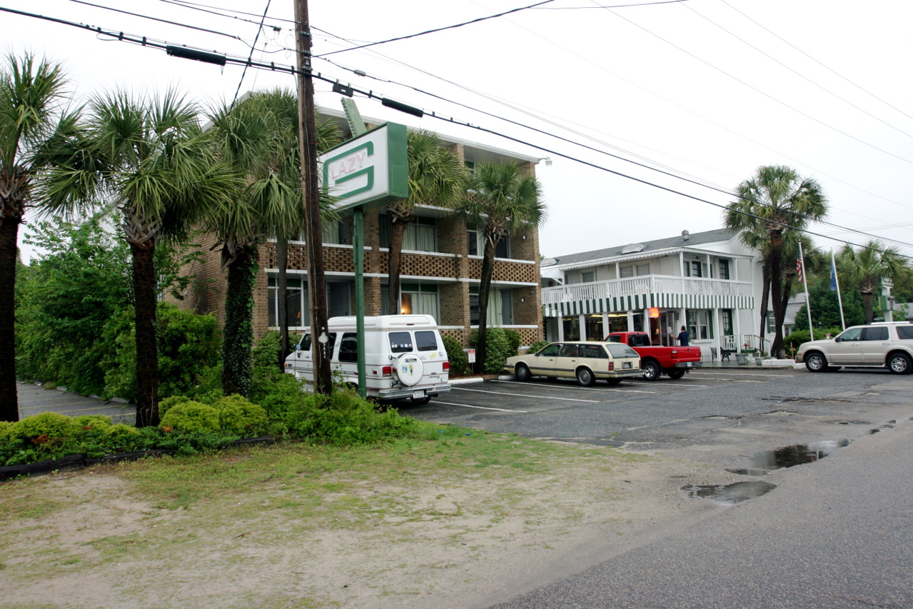 Locations Hub - Lazy G Motel