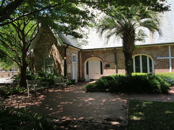 Locations Hub - MUSC - St. Luke's Chapel