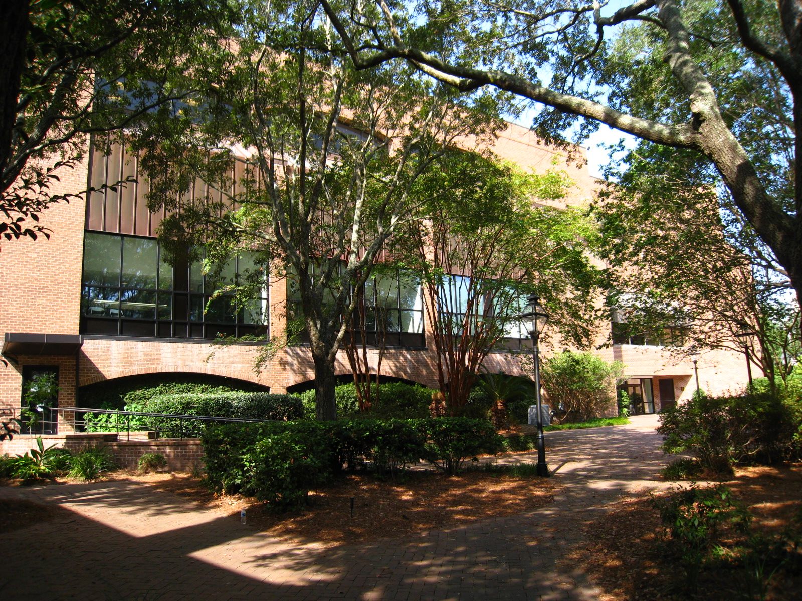 Locations Hub - College of Charleston - Stern Center (Exteriors ...