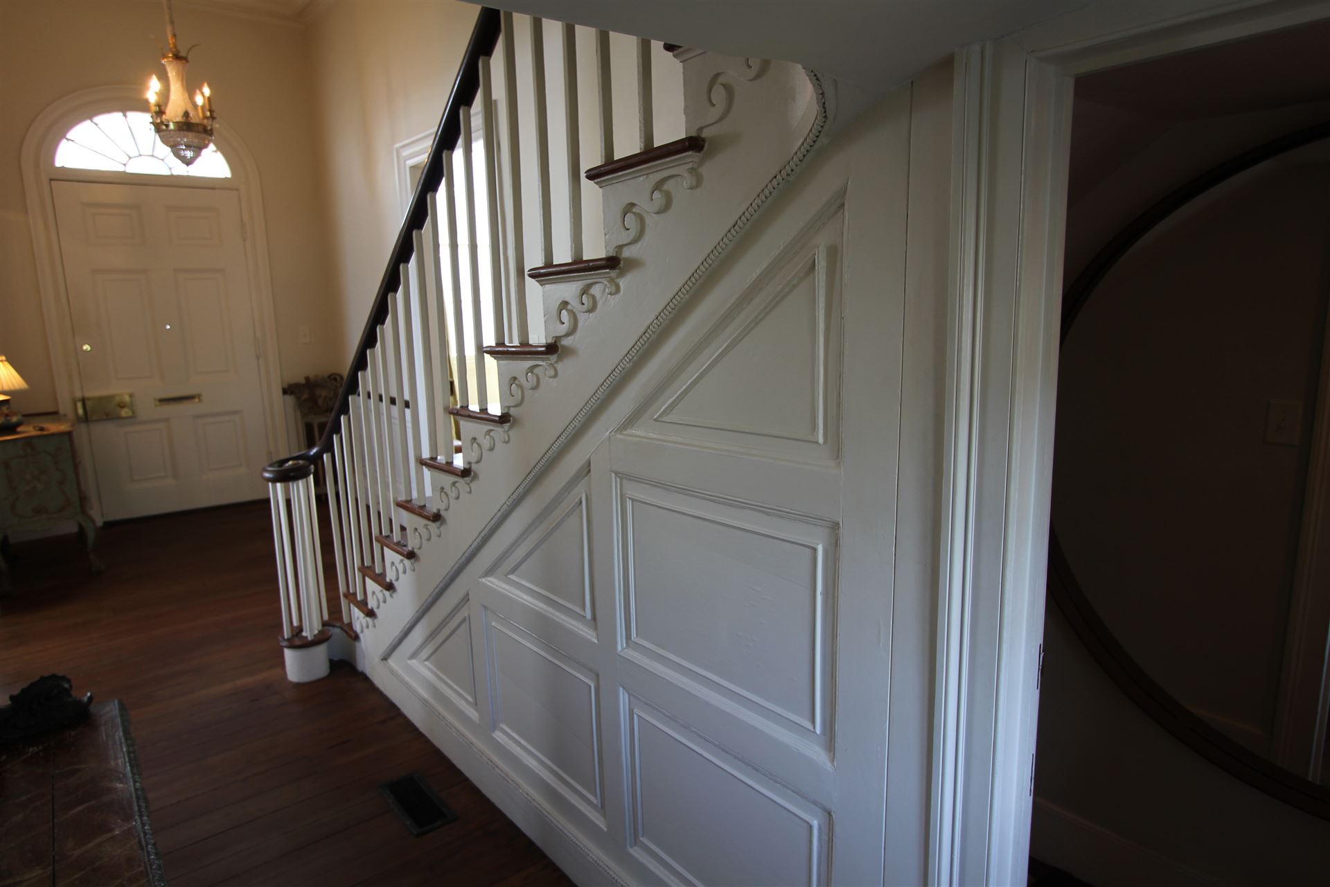 Locations Hub - Nathaniel Ingraham Home - Spring 2016