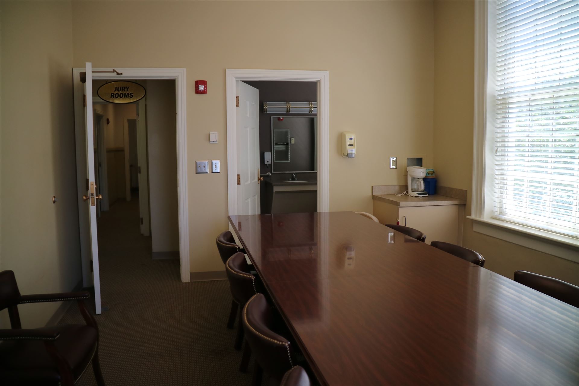 Locations Hub - Colleton County Courthouse - Jury Rooms