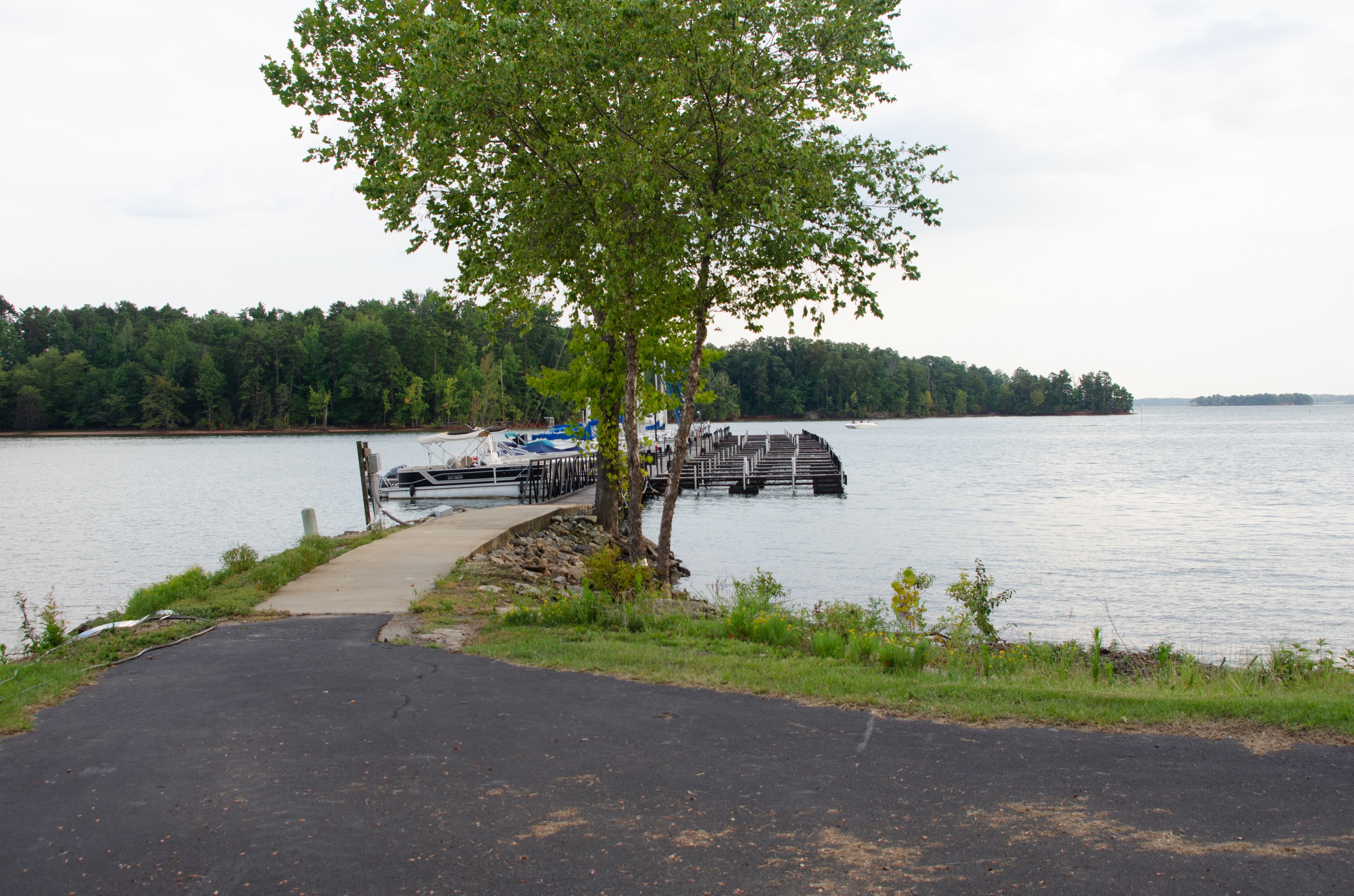 Locations Hub - Portman Marina