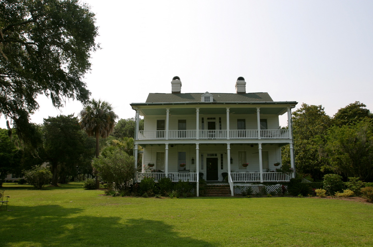 Locations Hub - Frogmore Manor