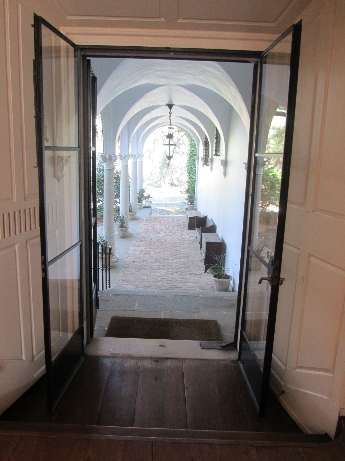 Locations Hub - Friendfield Plantation - Exteriors & near House