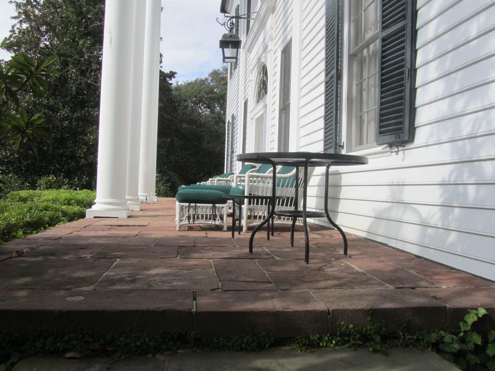 Locations Hub - Friendfield Plantation - Exteriors & near House