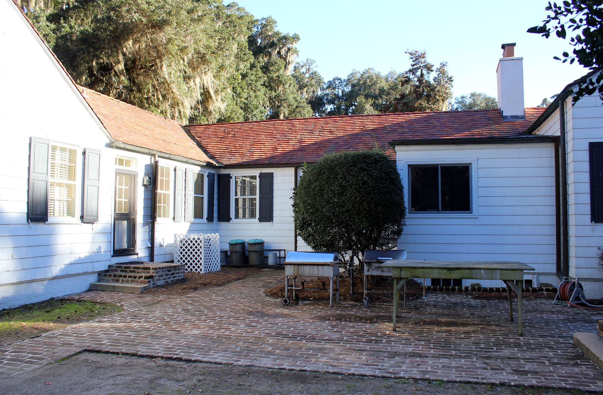 Locations Hub - Laurel Spring Plantation - 2016