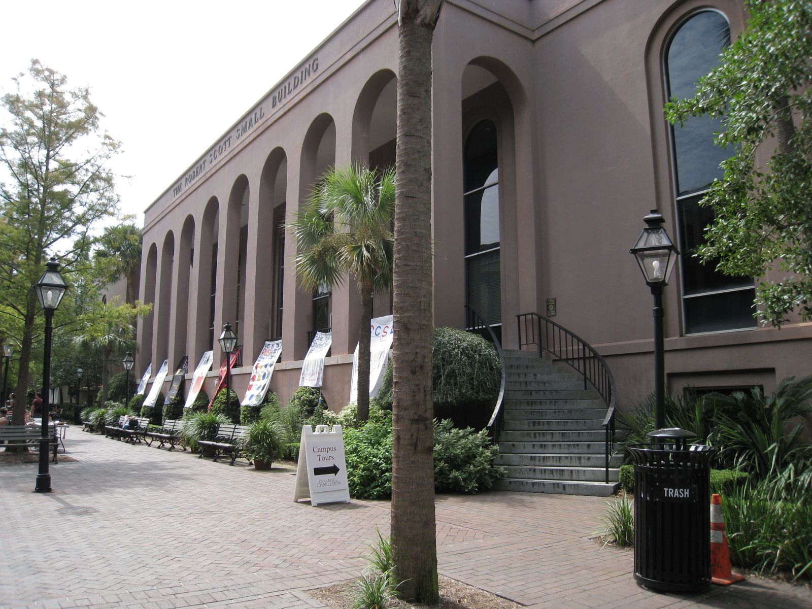 Locations Hub - College of Charleston - Robert Scott Small Building (ext.)