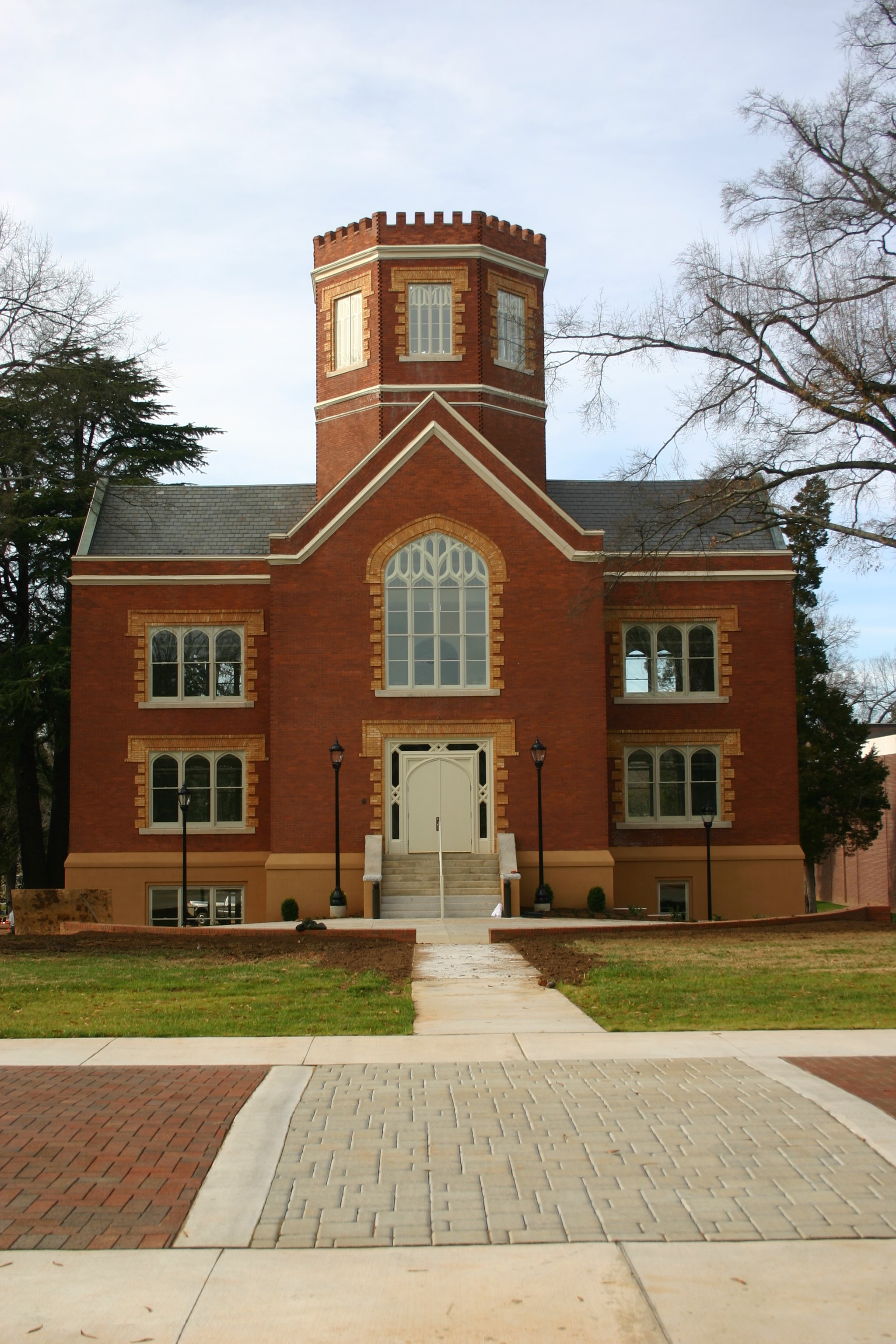 Locations Hub - Limestone University - Winnie Davis Hall of History ...