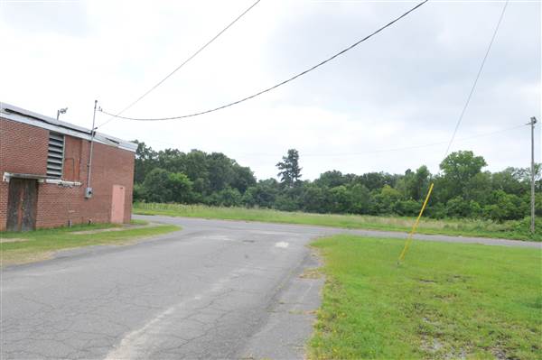 Locations Hub - S L Finley Community Center