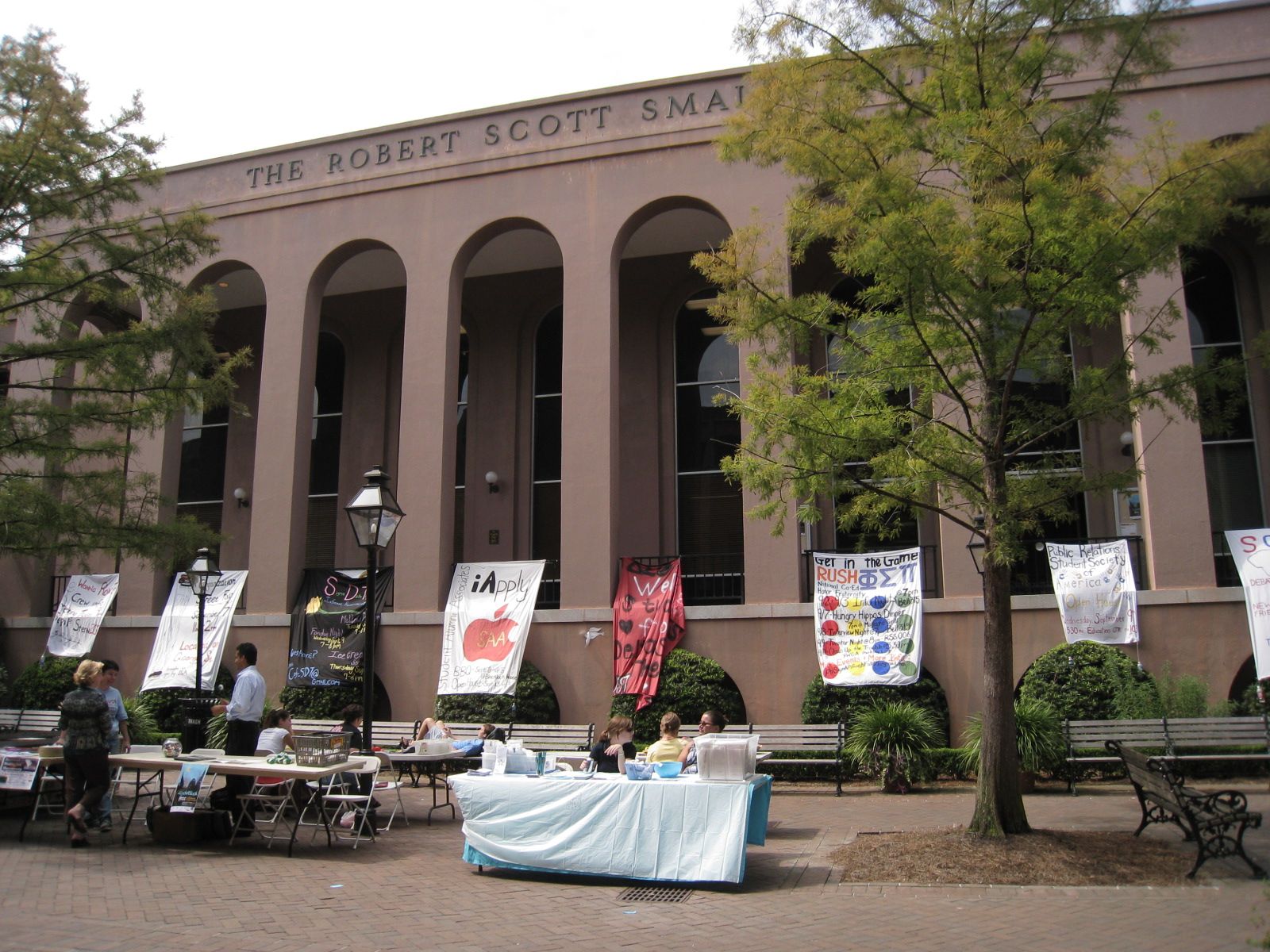 Locations Hub - College of Charleston - Robert Scott Small Building (ext.)