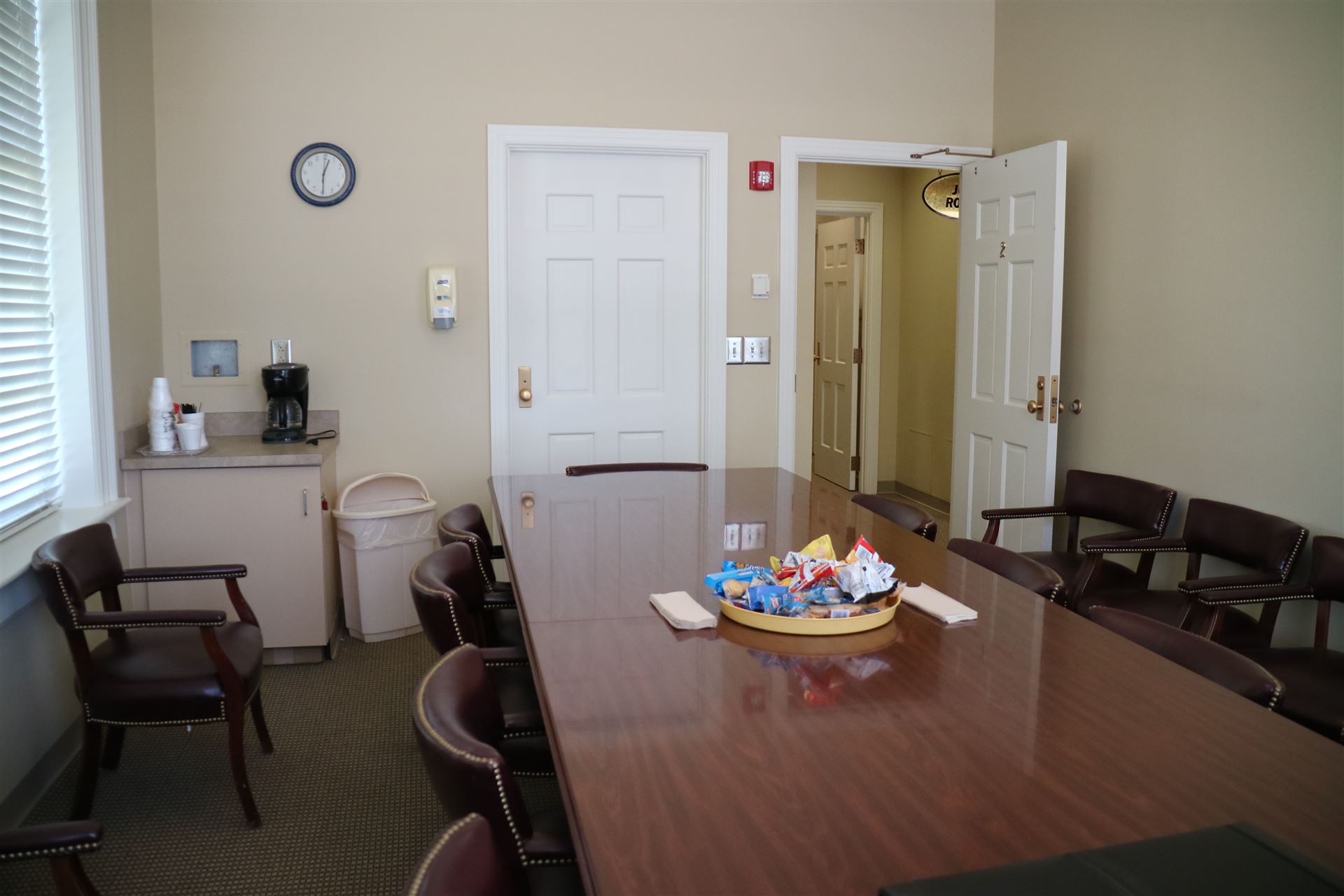 Locations Hub - Colleton County Courthouse - Jury Rooms